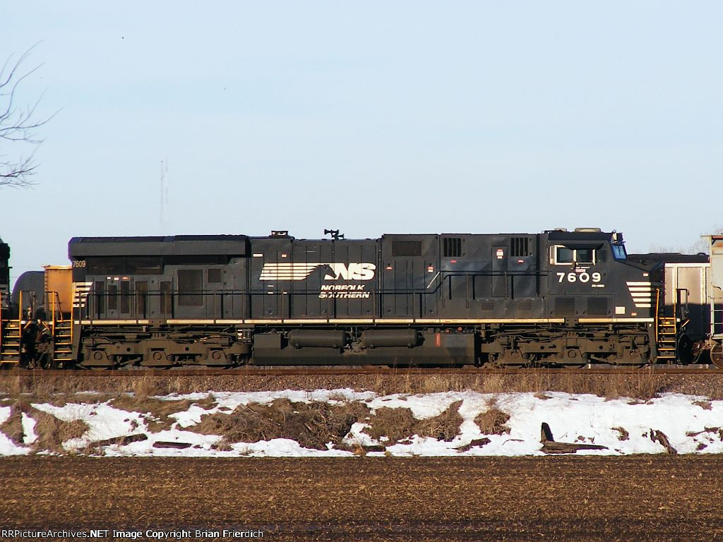 NS 7609